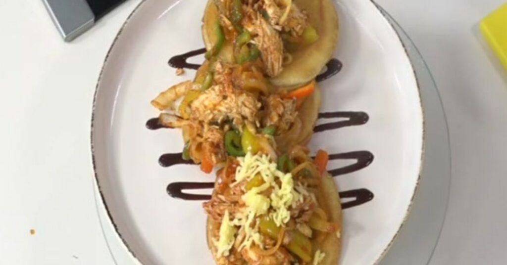 Aprende a preparar unas deliciosas pitas rellenas de pollo - Canal 10