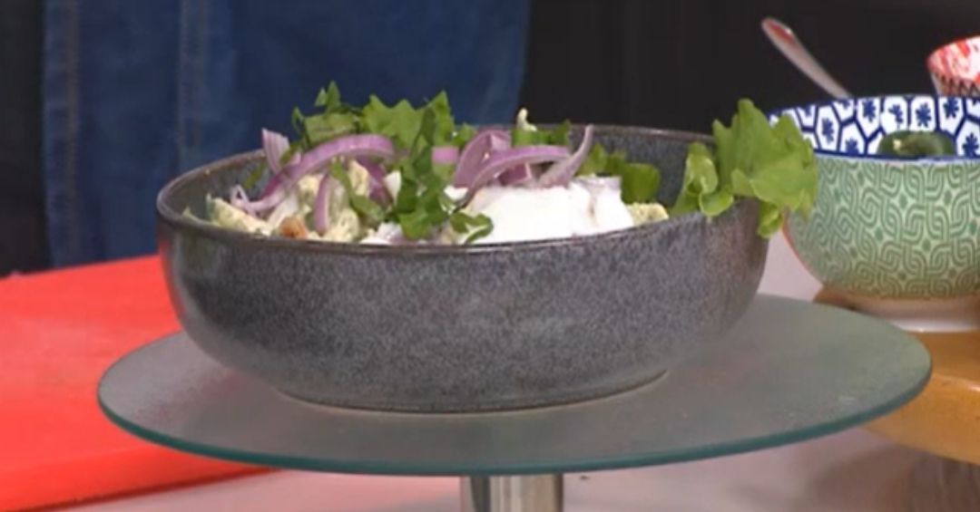 Chef John Corea enseña a preparar un saludable wrap de lechuga con ...